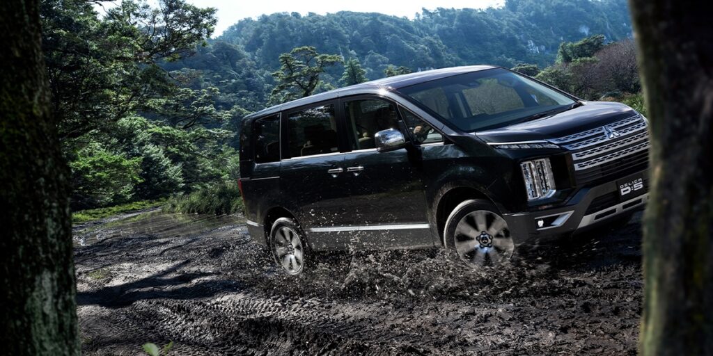 【人気色は？】ホンダN-VANの全カラーを写真で紹介！ | くるまカラー図鑑